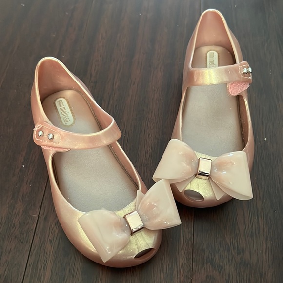 Mini Melissa | Shoes | Mini Melissa Rose Gold Bow Flats | Poshmark